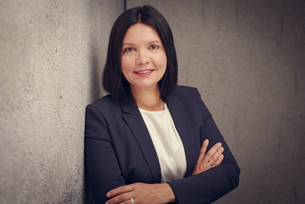 Appointments: Angela Weiss is New Head of Property & Energy Insurance ...