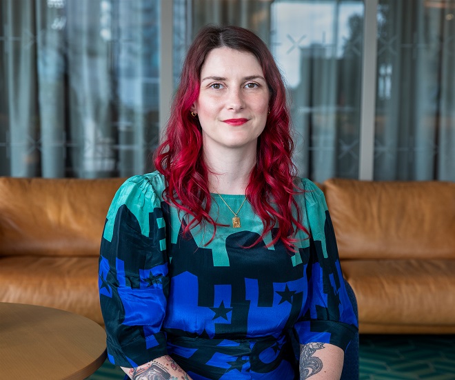 superscript Laura Thomas