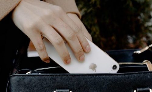 Mobile Phone Theft Risk Needs Industry-Wide Solutions